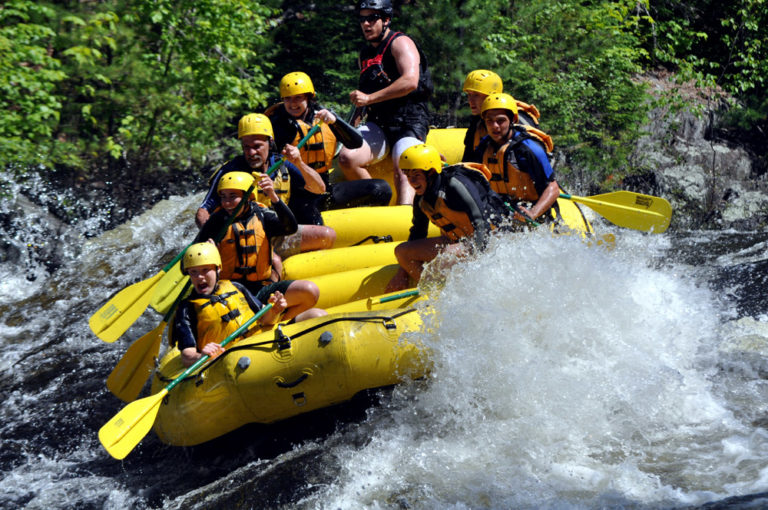 Things To Do For Fun In Maine | Whitewater River Rafting. - MeInMaine Blog