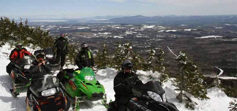 Snowmobiling In Maine | Hitting The Snow Sled Trails - MeInMaine Blog